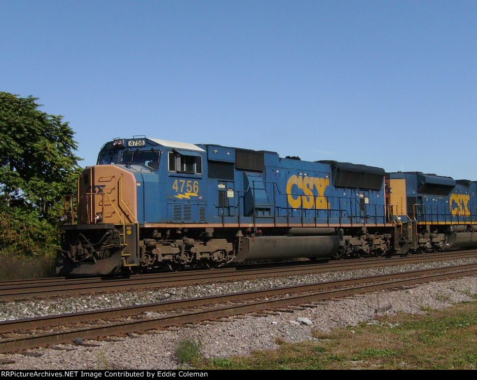 CSX 4756 (SD70MAC)